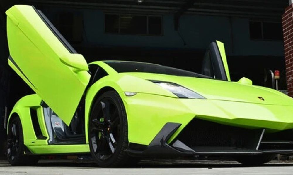 10 Features Your New Supercar Needs to Have | DarwinPRO Aerodynamics