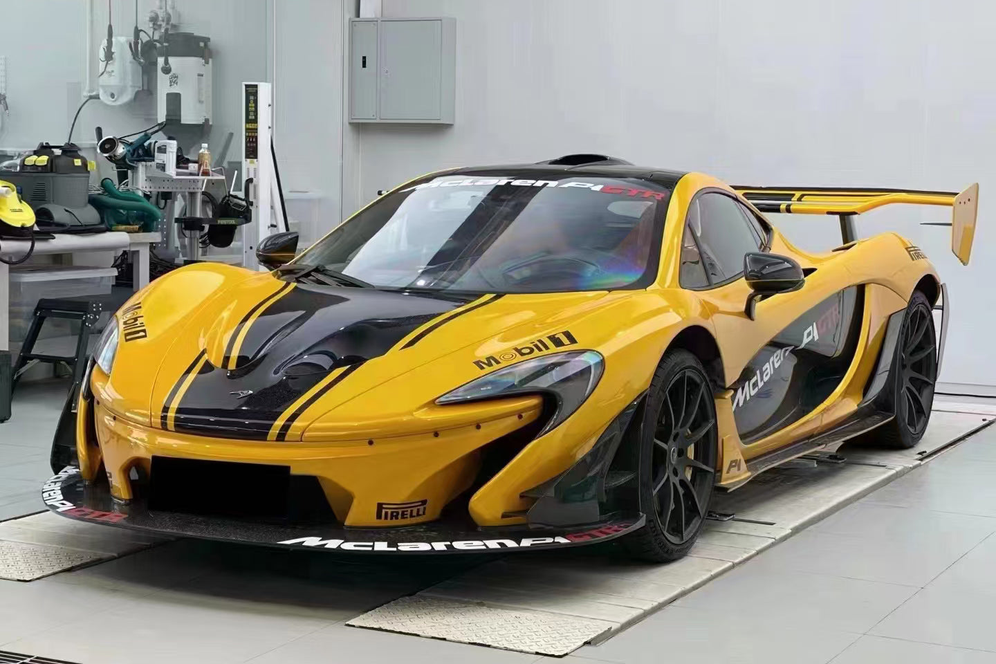 2013-2015 McLaren P1 Full GTR Style Autoclave Carbon Fiber Body Kit
